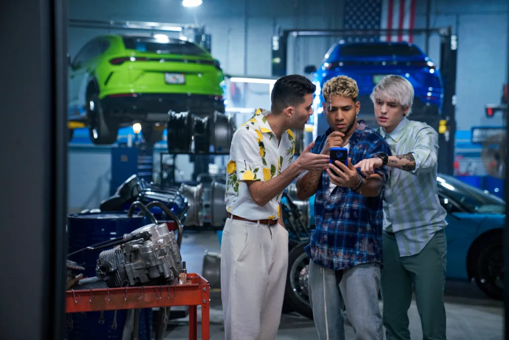 4EVER – Série estrelada por CNCO já disponível